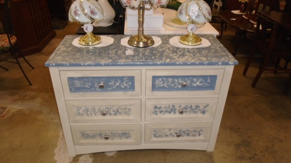 Cranberry Consignment Gallery - Gallery