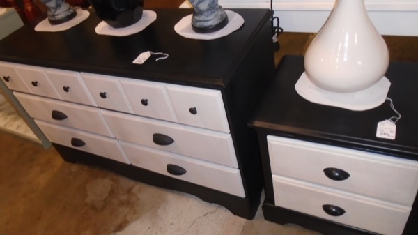 Cranberry Consignment Gallery - Gallery