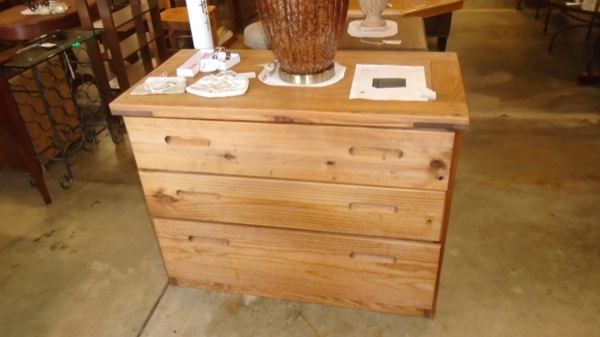 Cranberry Consignment Gallery - Gallery